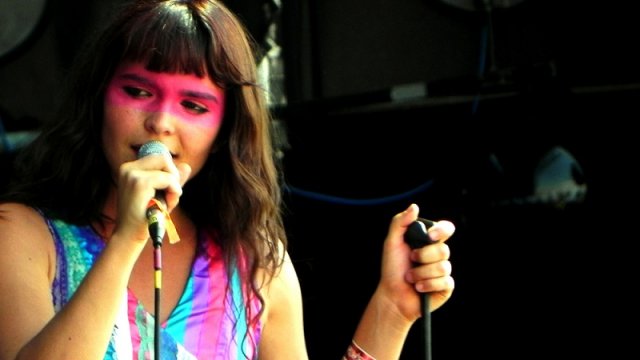 [Audio] "Incendié", el nuevo single de Camila Moreno - Cooperativa.cl