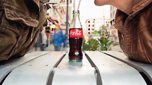 [Video] El anuncio de Coca-Cola contra la obesidad - Cooperativa.cl