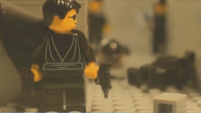 [Video] Con piezas de Lego recrean escena de "Matrix" - Cooperativa.cl