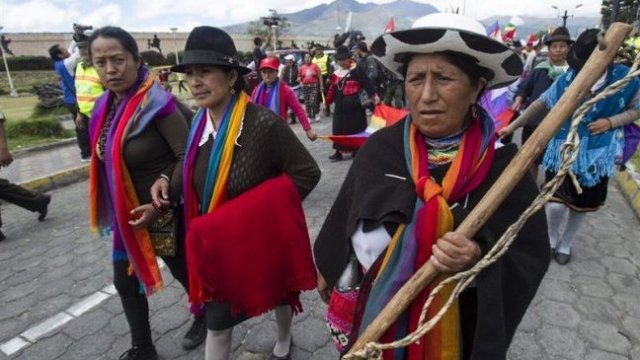 [Fotos] Indígenas de Ecuador preparan llegada a Quito en protesta ...