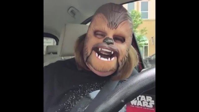[Video] "Mujer Chewbacca" con ataque de risa hizo historia en Facebook ...