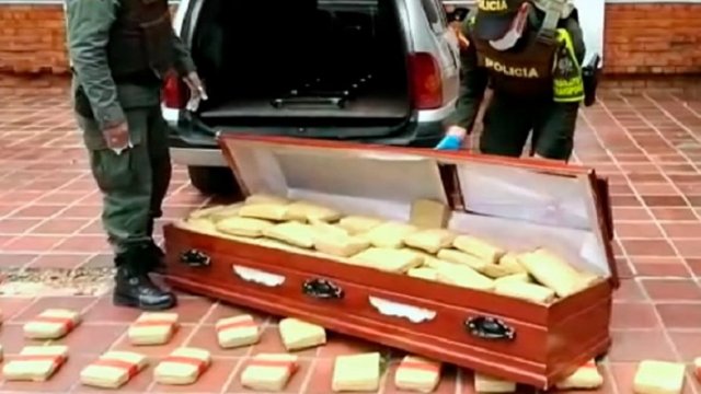Video Revisaron Un Ataúd Y Encontraron 300 Kilos De Marihuana En