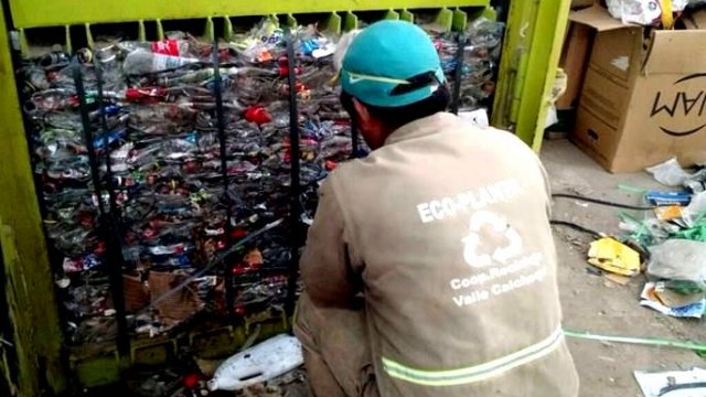 [Audio] Hablando de...: El desafío de aumentar el reciclaje en Chile ...