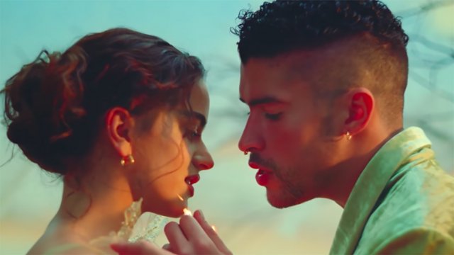[Video] Rosalía y Bad Bunny estrenan videoclip de "La noche de anoche ...