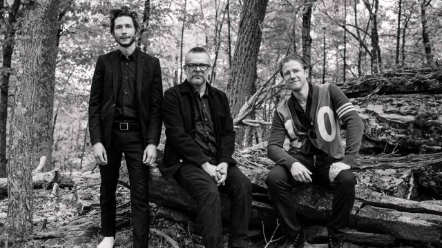 [Video] Interpol regresa con "Toni", primer single de su nuevo álbum ...