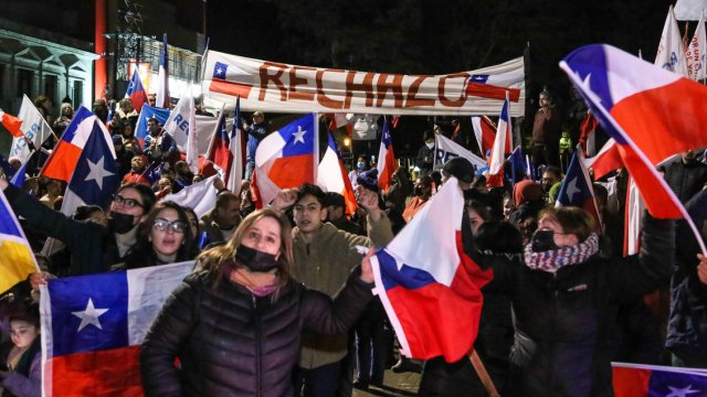[Fotos] Adherentes del Rechazo celebran triunfo en diversas ciudades ...