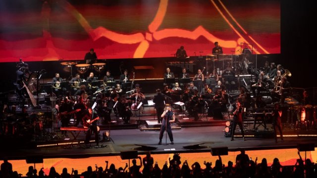 [Fotos] Ricky Martin deleitó a sus fans con su show sinfónico en Santiago - Cooperativa.cl