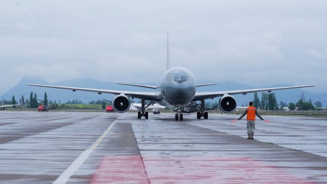 [Video] La llegada del avión FACh con evacuados desde Líbano ...
