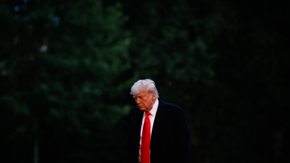 Trump lanza ultimátum a la UE: arancel del 50% si no ceden en negociaciones - Cooperativa.cl