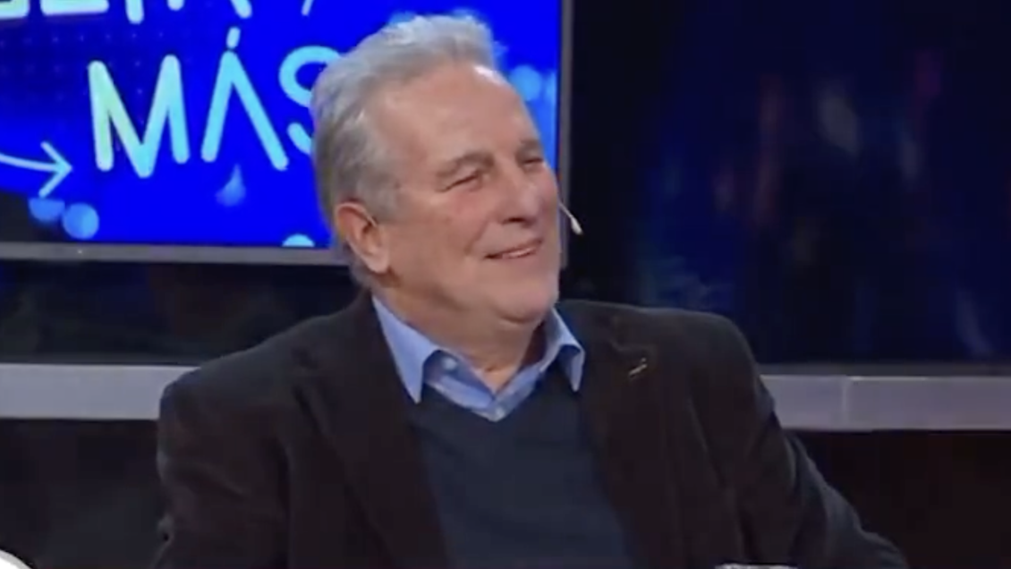 Sama sensual gorgeous, lanky, tan white girl who