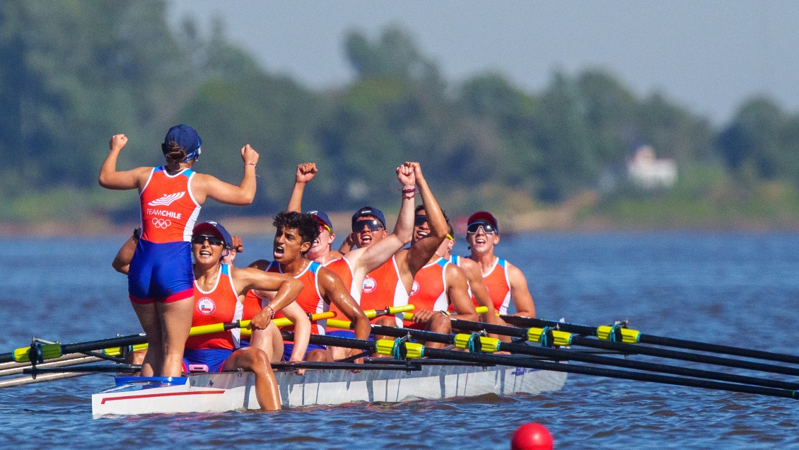 El ocho mixto con timonel cerró la cosecha dorada del remo en Asunción ...