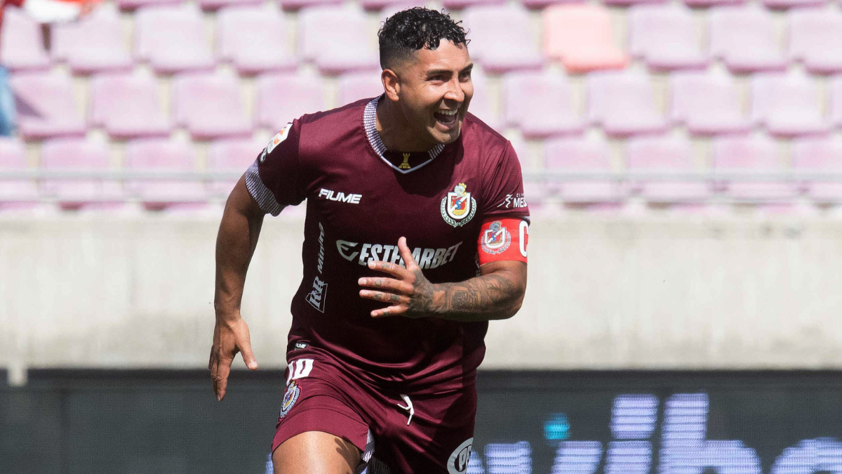 [Fotos] Jeisson Vargas lideró con un doblete el valioso triunfo de La Serena ante Audax Italiano ...
