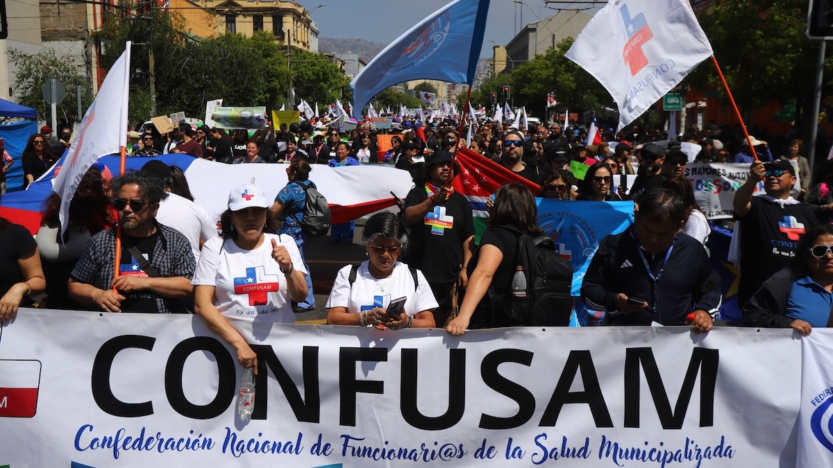 [Fotos] Multitudinaria marcha en segundo día de paro nacional de la ...
