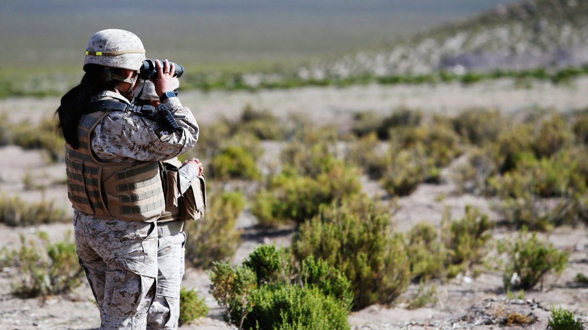 Nuevo ataque a puesto militar en Colchane: Turba lanzó objetos ...